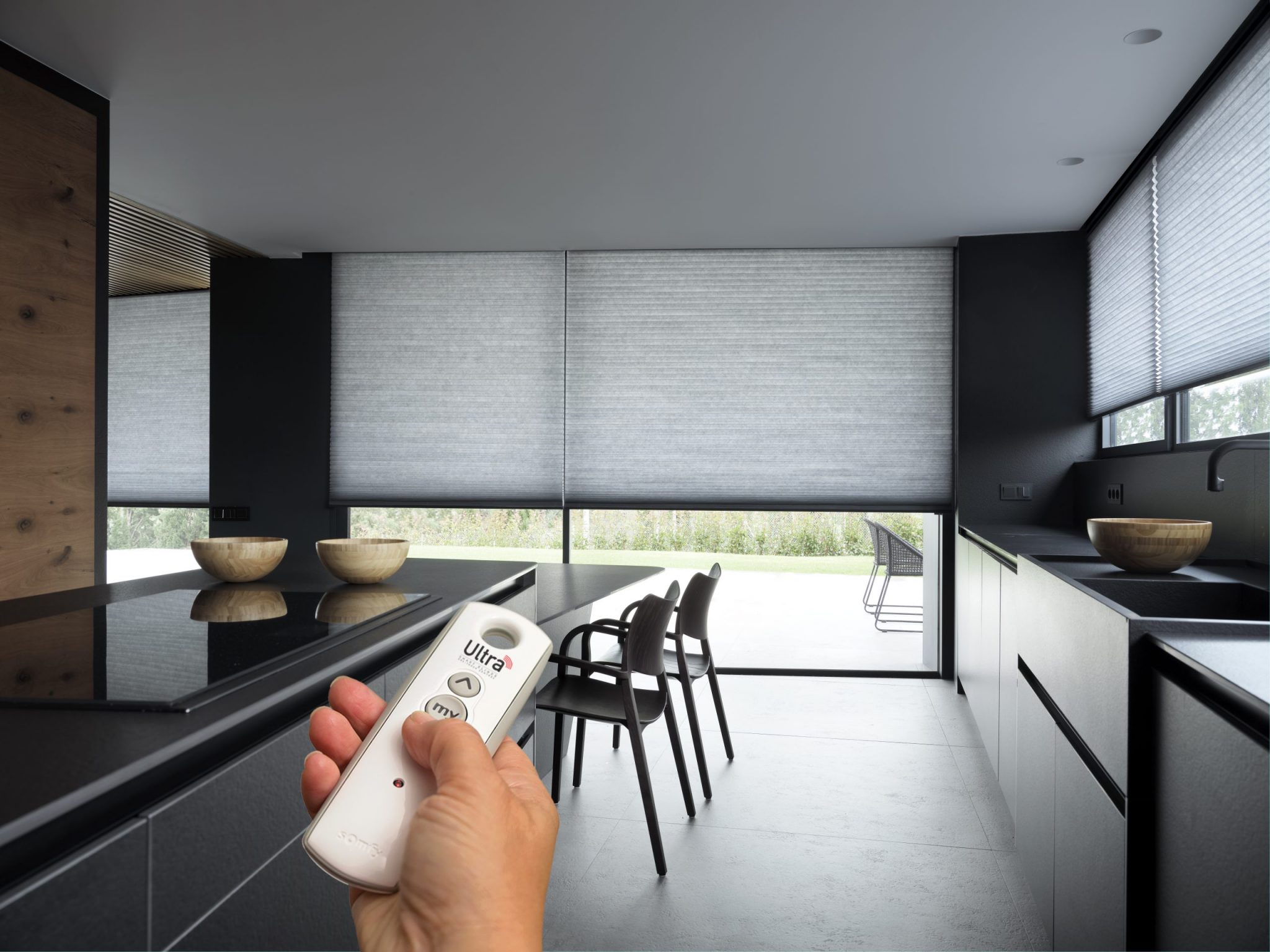 What Are ULTRA® PLUS Smart Blinds? | Appeal Shading
